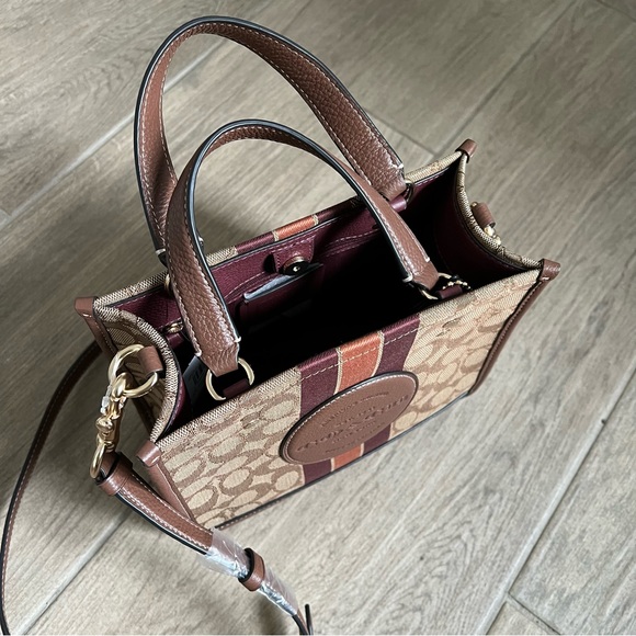 Coach | Bags | Coach Dempsey Tote 22 In Signature Jacquard With Stripe ...